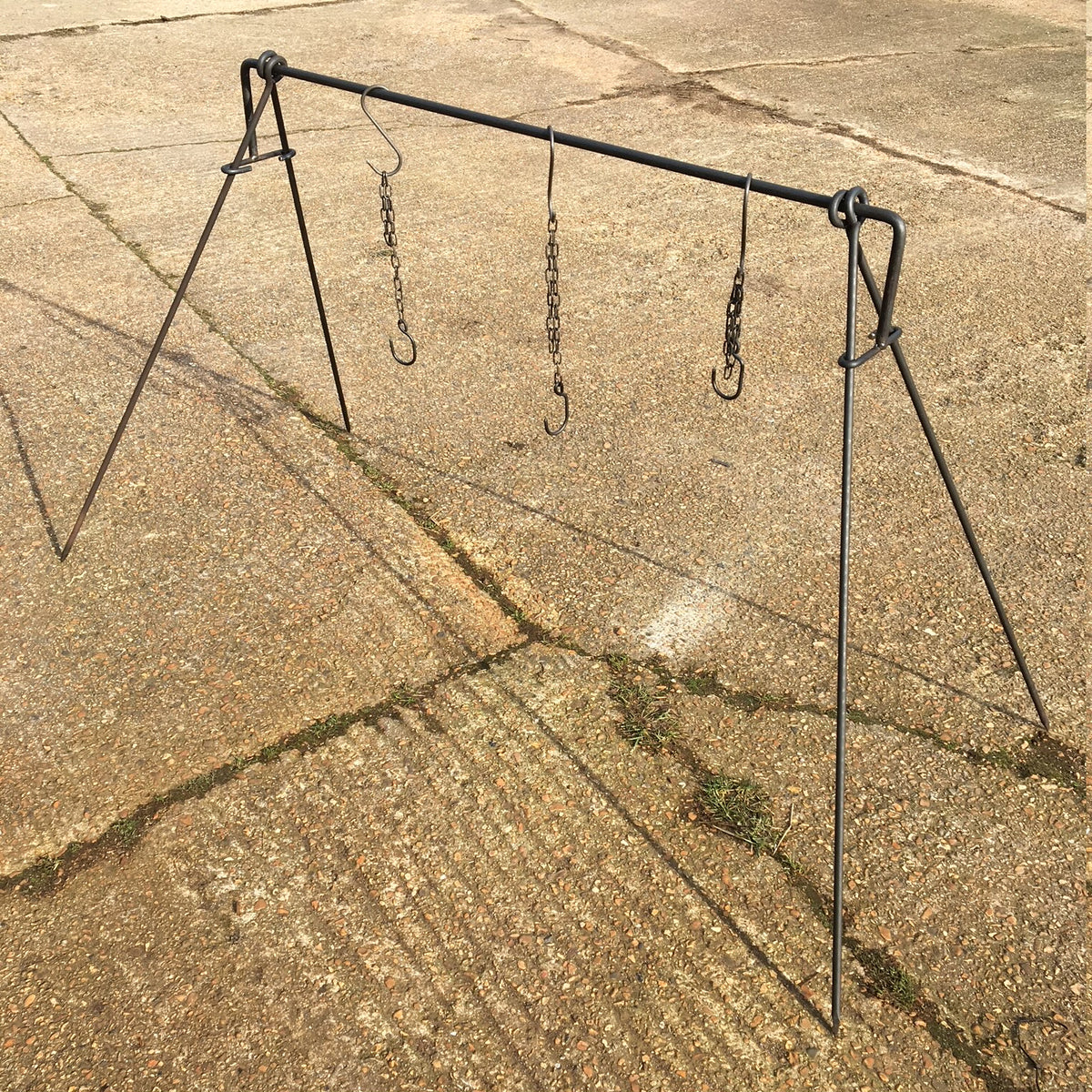 Heavy Duty Hanging Bar – Campfire Cookshop